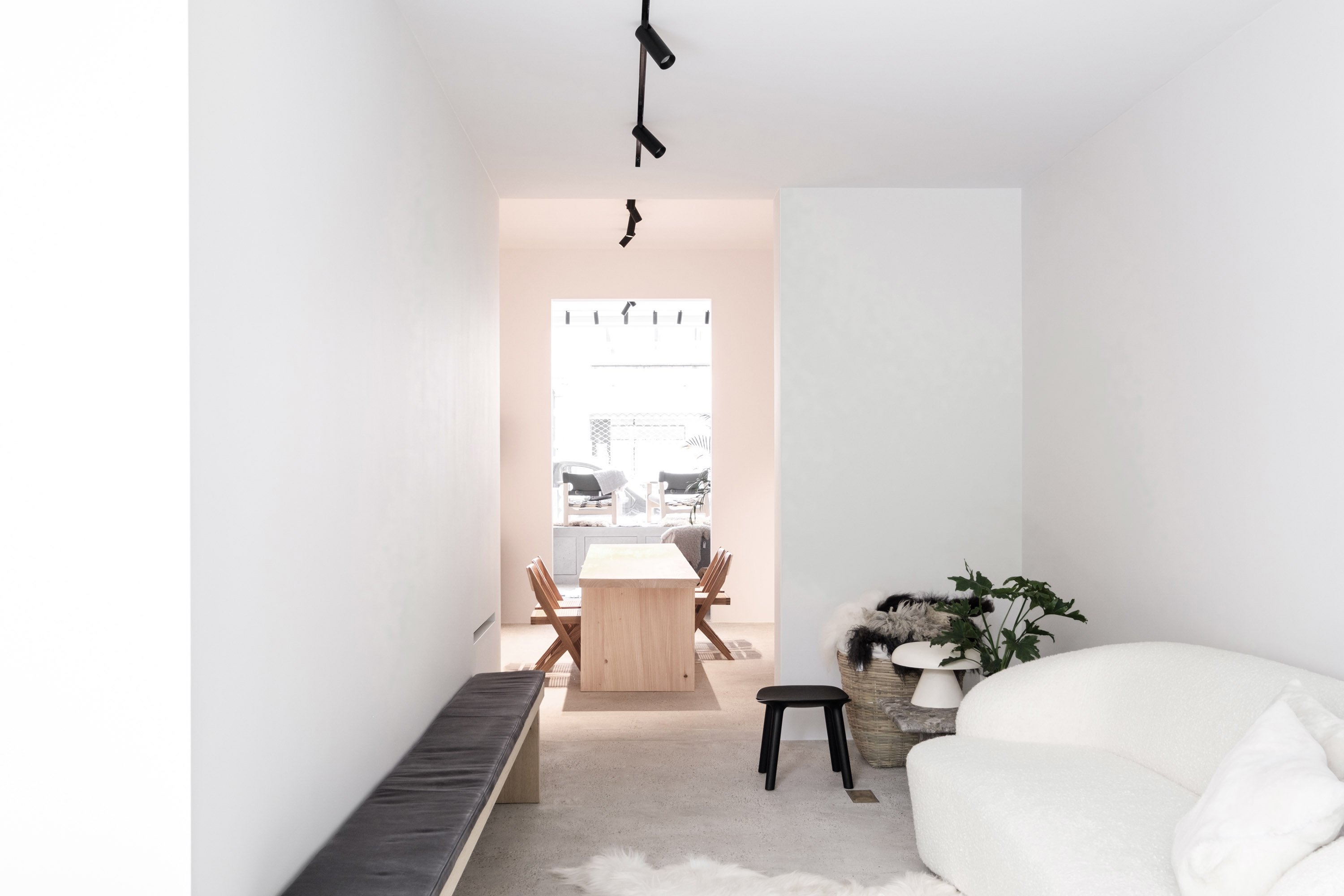 be Antwerp-am studio - am designs