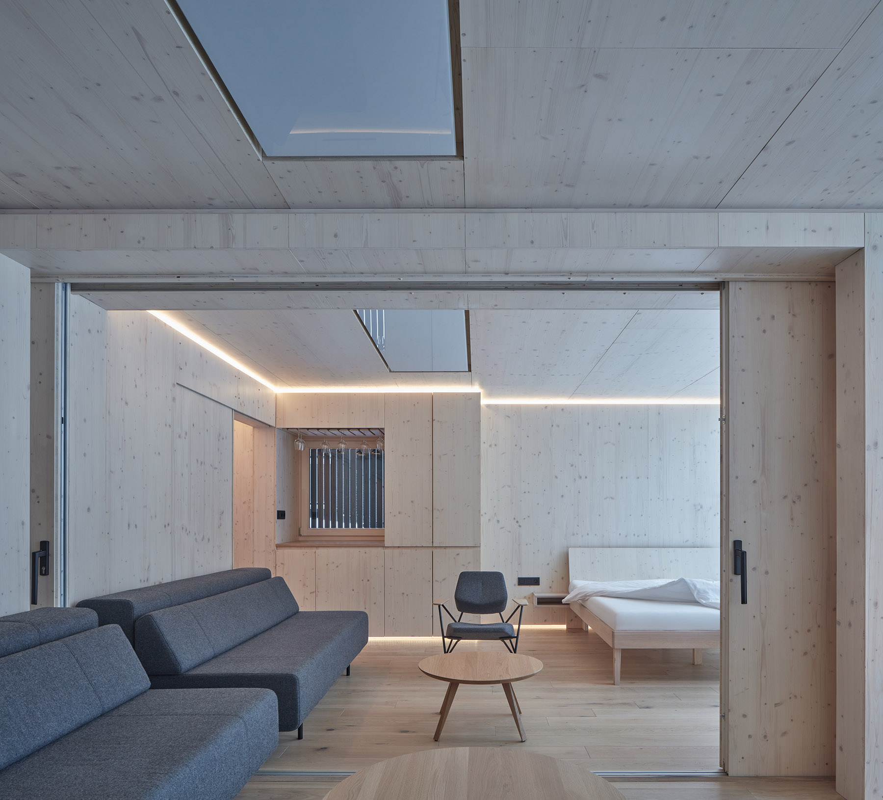 Ark Shelter | Studio