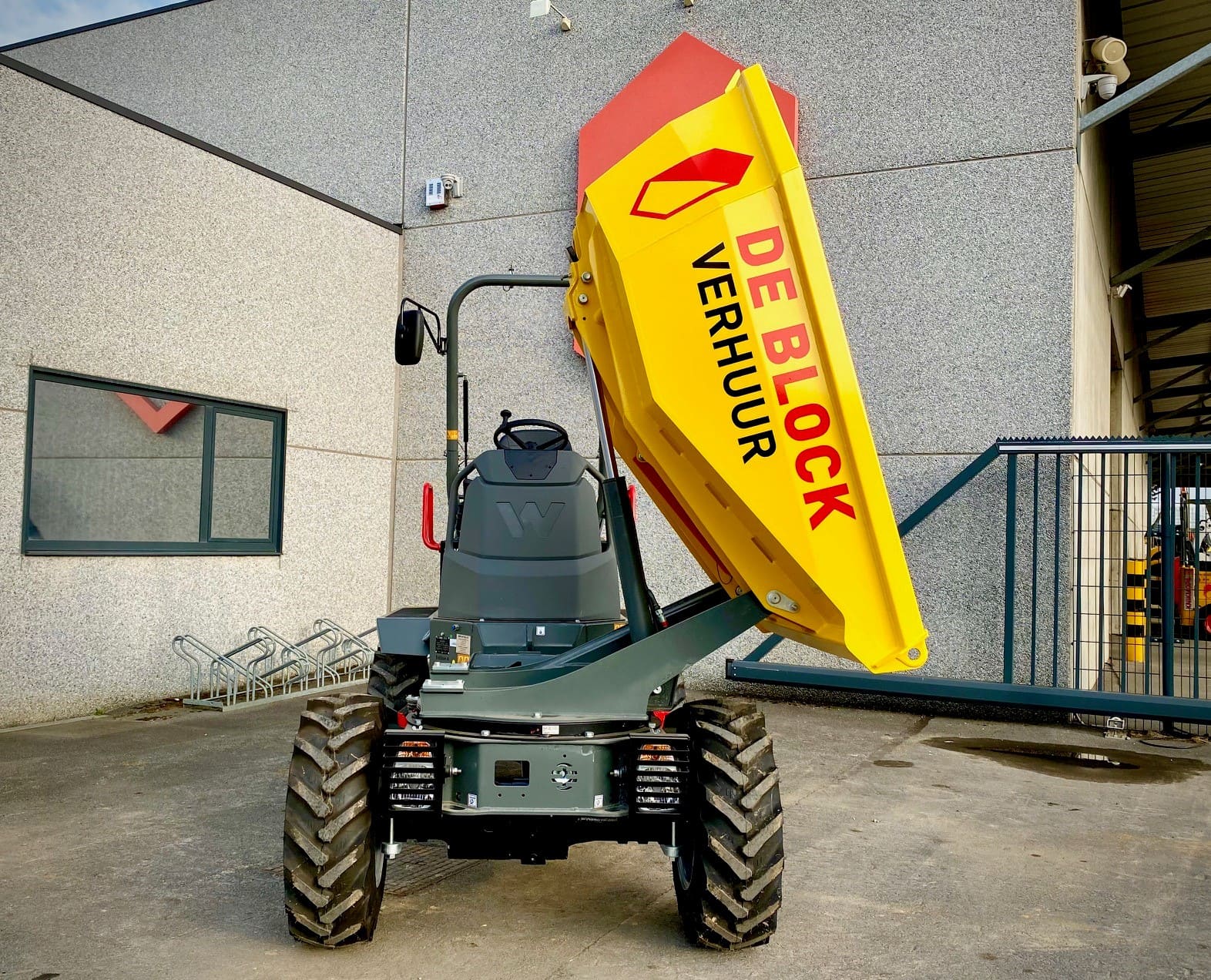 Bandendumpers | De Block verhuur