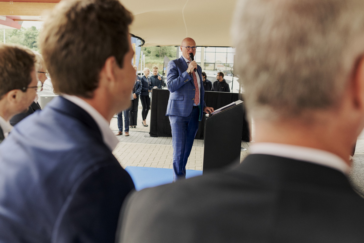 Communiqué de presse : "Première Wallonne : Sparki inaugure deux bornes ...