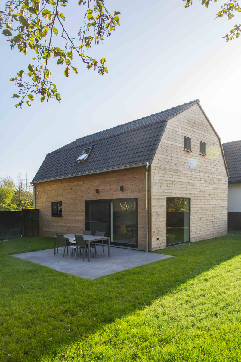 Compacte woning aan het Waese meer | Felke
