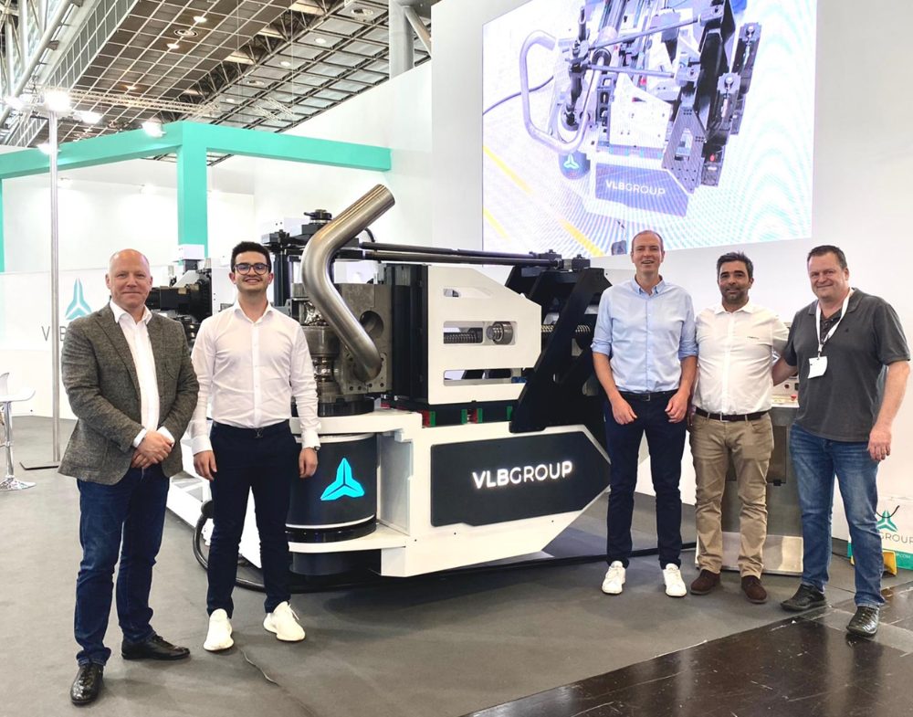 Tube Beurs: Nieuwe Buigmachine - Fomeco