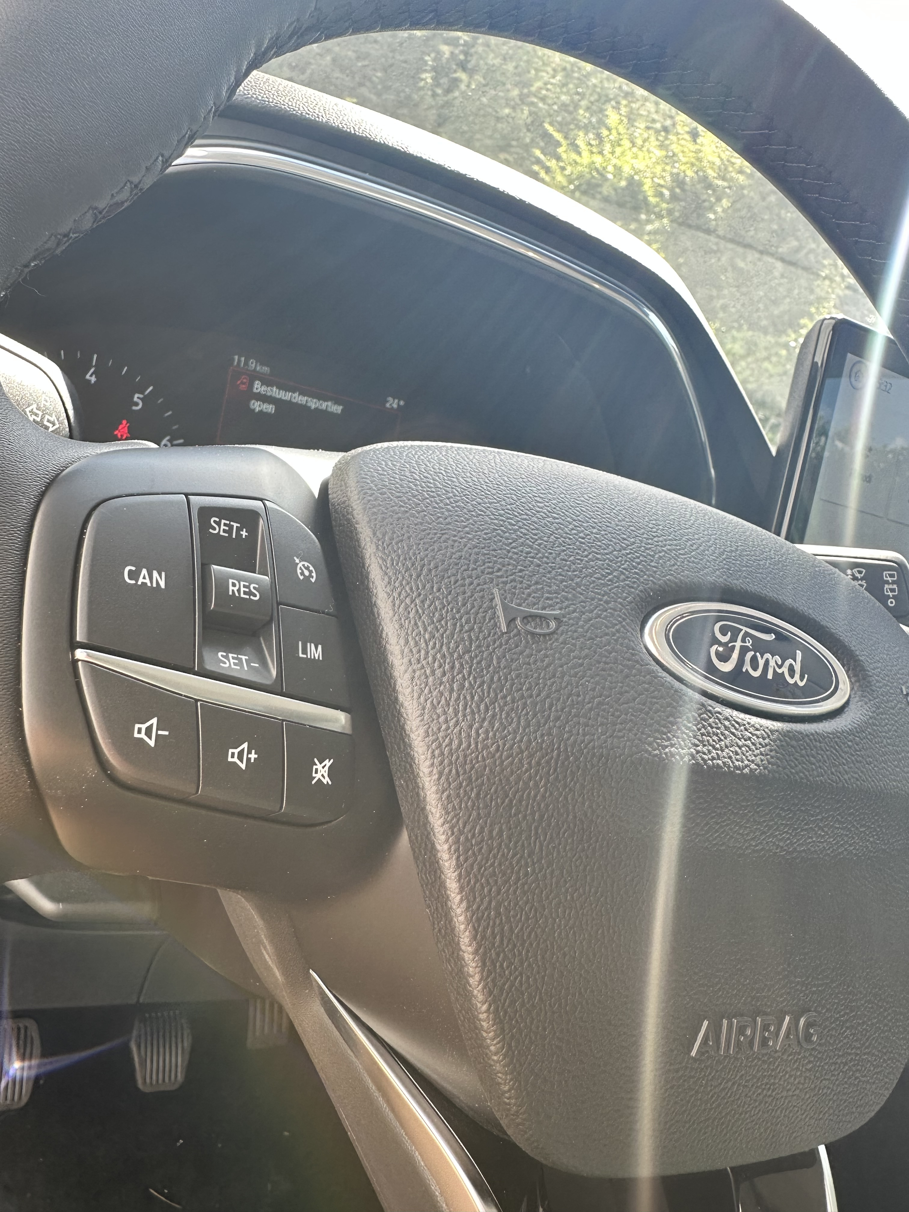 verkocht FORD FOCUS CLIPPER NIEUW MODEL