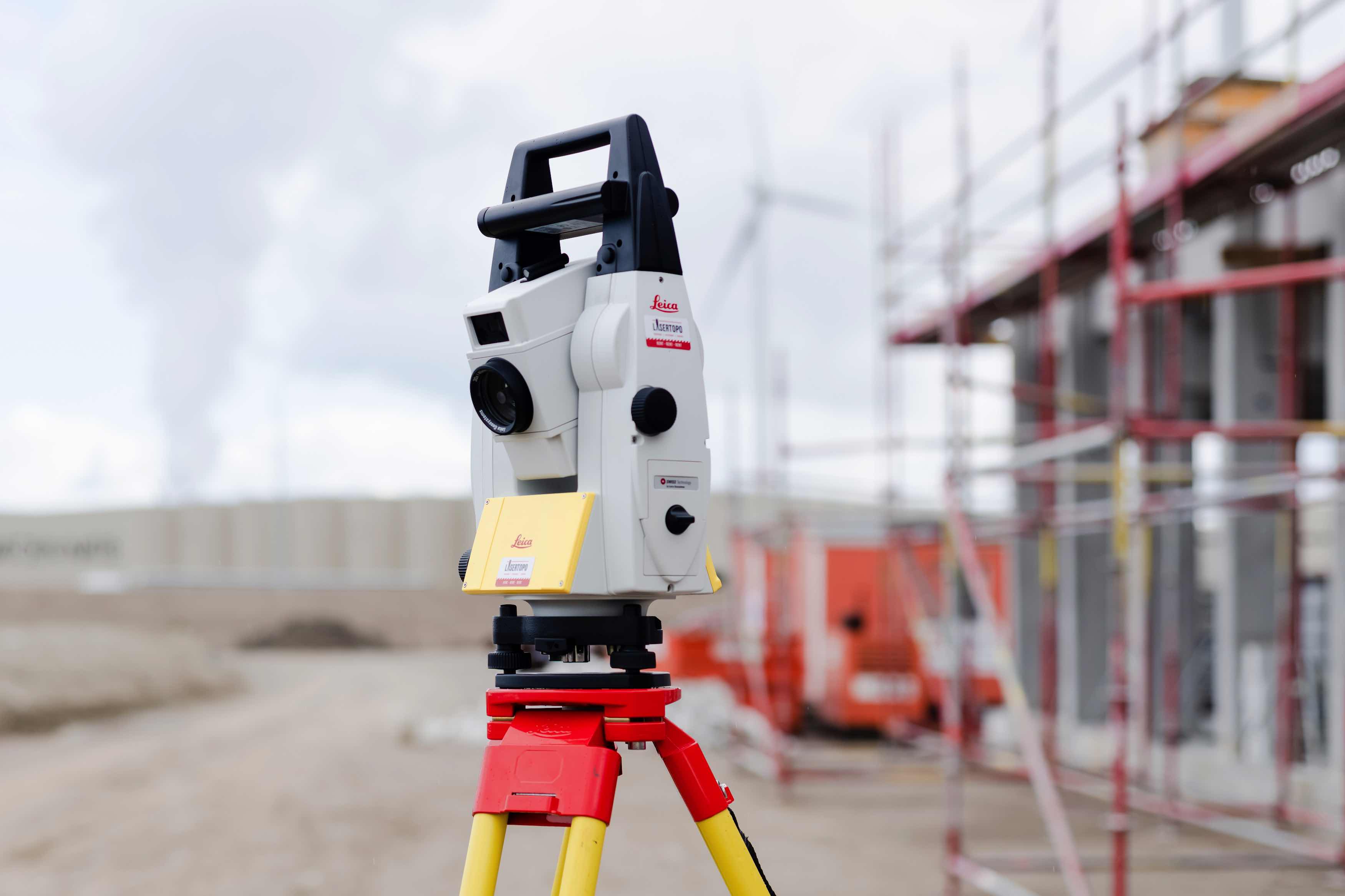 Leica iCON Robot iCR70 | Hét robotstation | Lasertopo