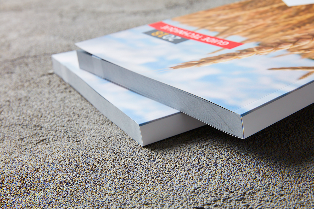 O'blong | Afwerking | Rechte rug, geniet of gelijmd