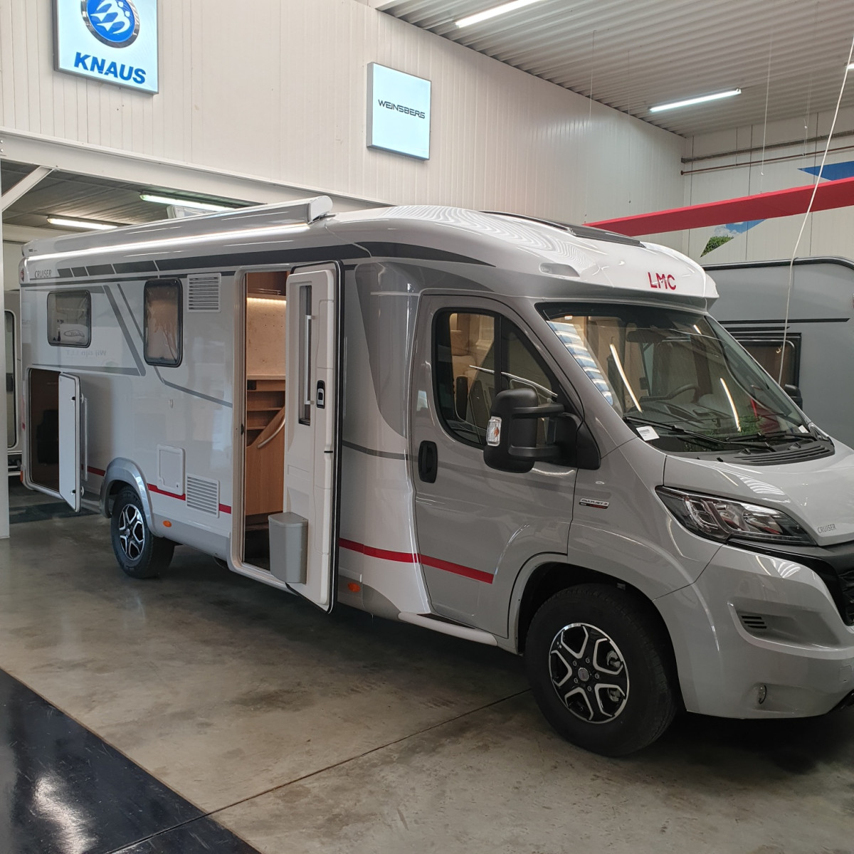 LMC - Cruiser T732 G