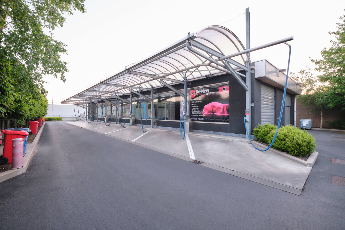 Carwash De Wasbeer aan de Westlaan in Roeselare | De Wasbeer